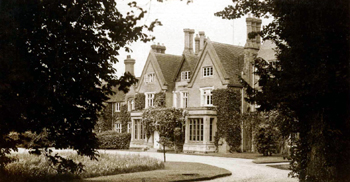 Hosted By Bedford Borough Council: Barwythe Hall Studham
